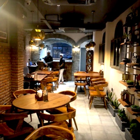 Best Cafes In Sector 10 Chandigarh You Need To Check Out!